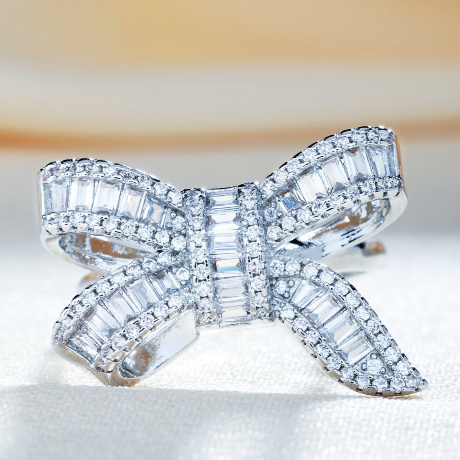 Silver Bow Knot Ring With CZ Stone – iceyqueen
