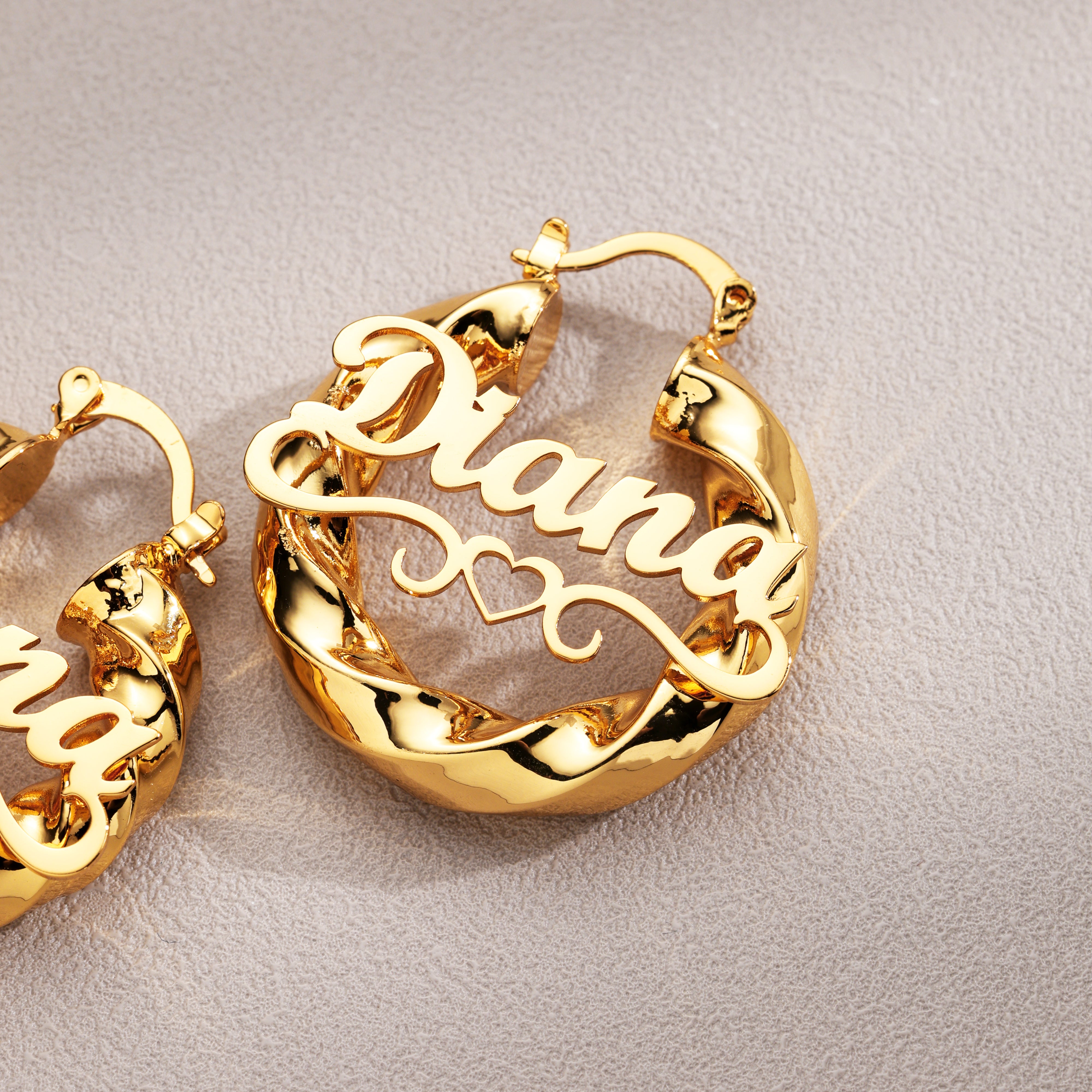 Customized Name Gold Hollow Heart Earrings – iceyqueen